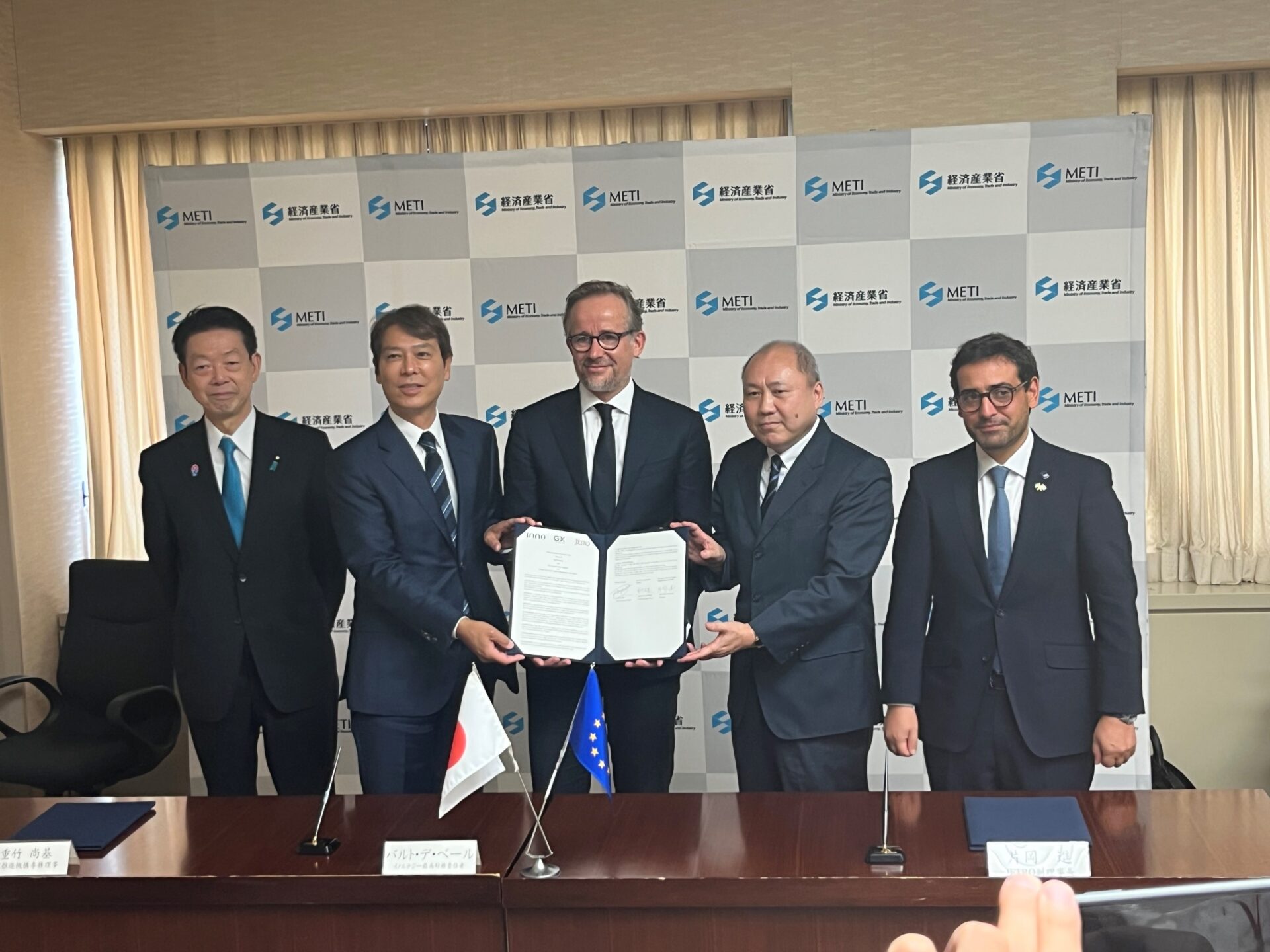 press release | EU-Japan ramp up clean tech ties with InnoEnergy-JETRO ...
